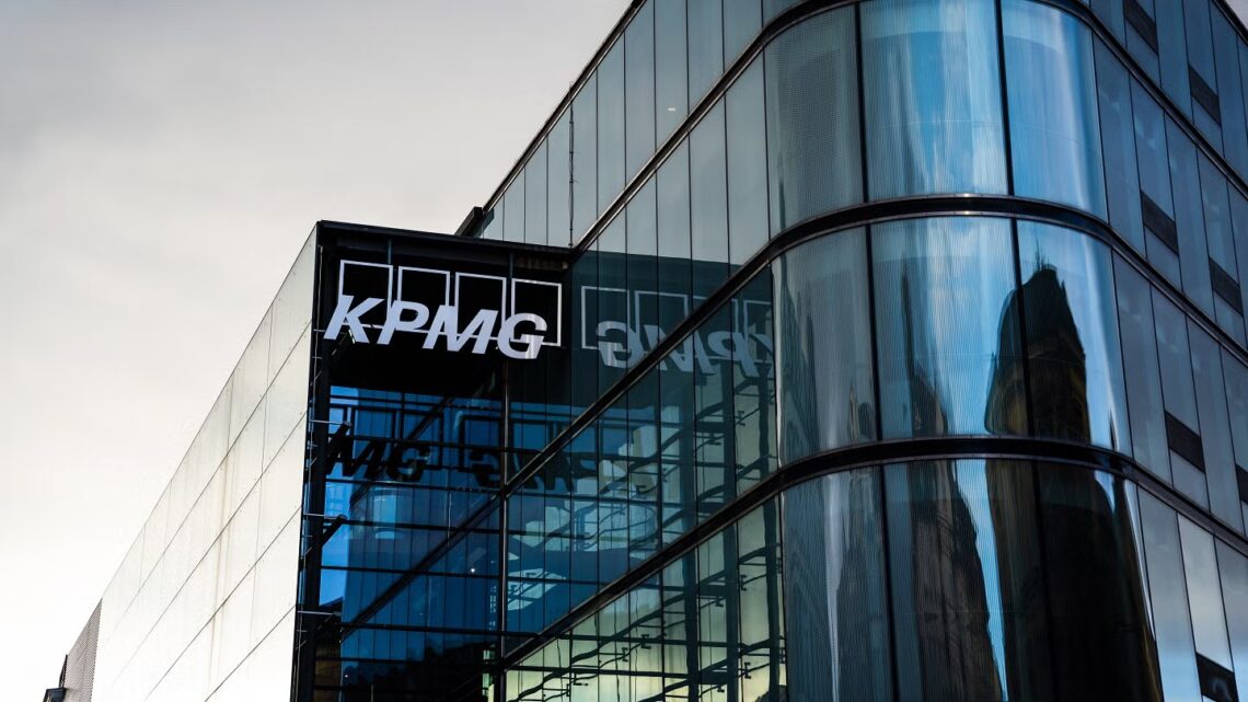 KPMG Rolls Out AI ‘Digital Teammate’ to Transform Month-End Financial Close
